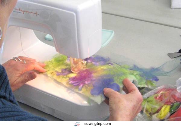 What is the Best Felting Machine? Embellisher Machine Reviews