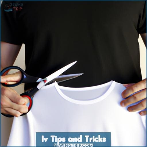 Learn How to Cut the Neck Out of a T-Shirt Easily and Precisely!