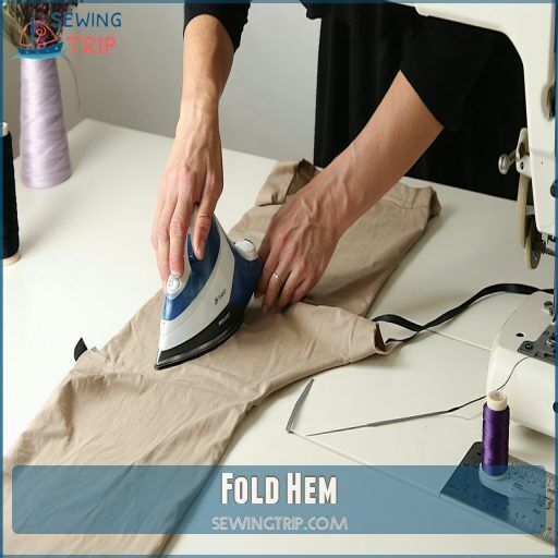 Sew a Blind Hem Stitch: Easy Guide to Invisible Hems