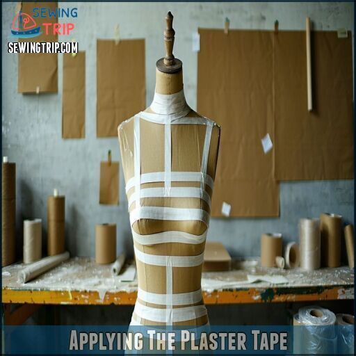 Make Your Own Dress Form: 10 Easy DIY Methods for Perfect-Fitting Clothes